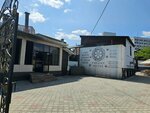 Tandyr house (Krasnokazachya Street No:20), kafe  Irkutsk'tan