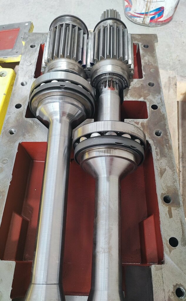 Otomobil parçaları imalatı Revo Plast, İstanbul, foto