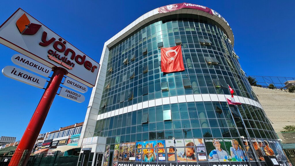 Eğitim merkezleri Yönder Okulları Başakşehir Kampüsü, İstanbul, foto