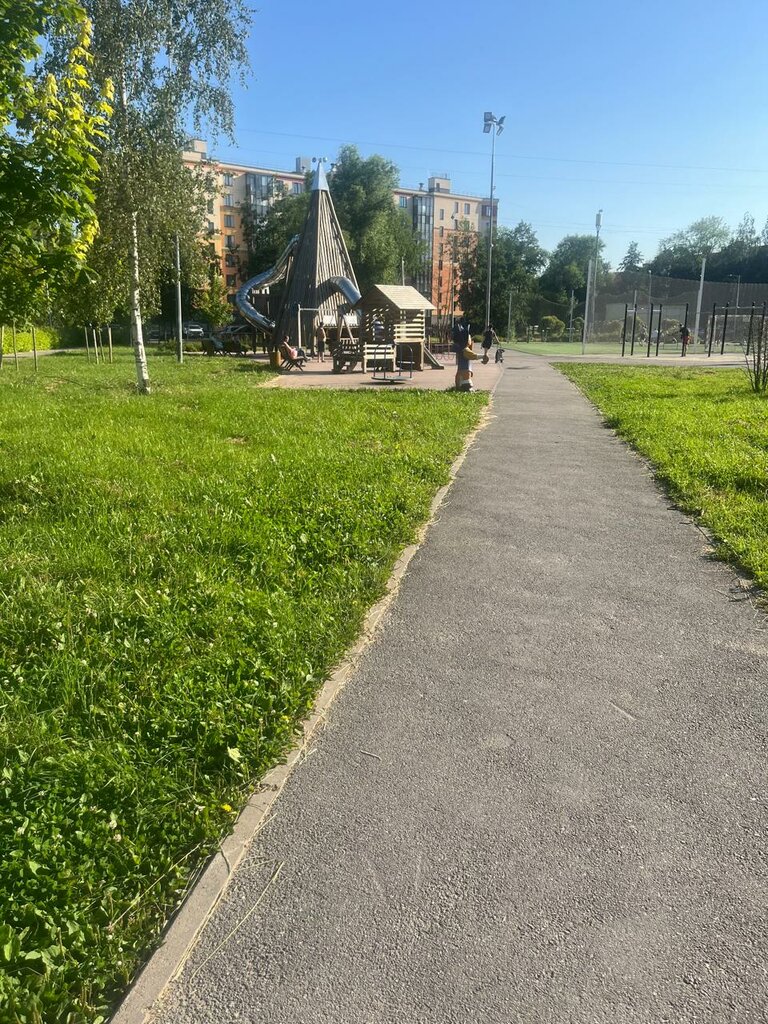Kültür ve eğlence parkları сквер Генерала Духанова, Saint‑Petersburg, foto