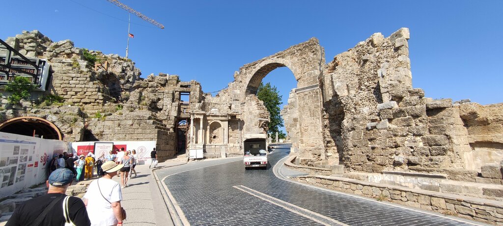 Turistik yerler Side Şehir Duvarı, Manavgat, foto