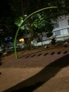 Parque de San Fernando Nuevo (Valle del Cauca, Municipio de Santiago de Cali, Comuna 19, San Fernando Nuevo), kültür ve eğlence parkları  Cali'den