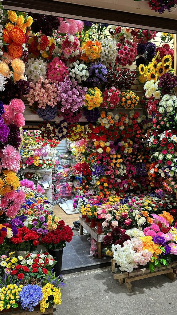 Giyim pazarı Pyatigorsk Marketplace, Stavropolski krayı, foto