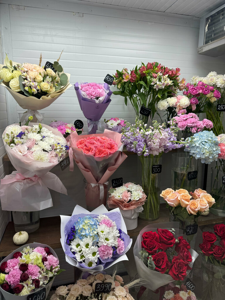 Çiçekçiler Cocos Flower Studio, Kudrovo, foto