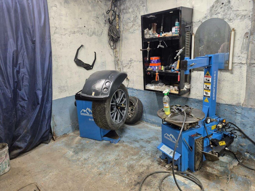 Oto lastik tamiri Garage Classic, Dzerjinski, foto