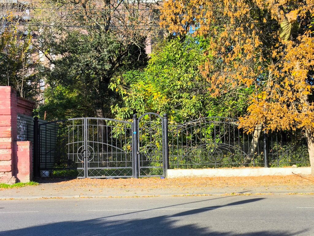 Mezarlıklar Еврейское кладбище, Krasnodar, foto