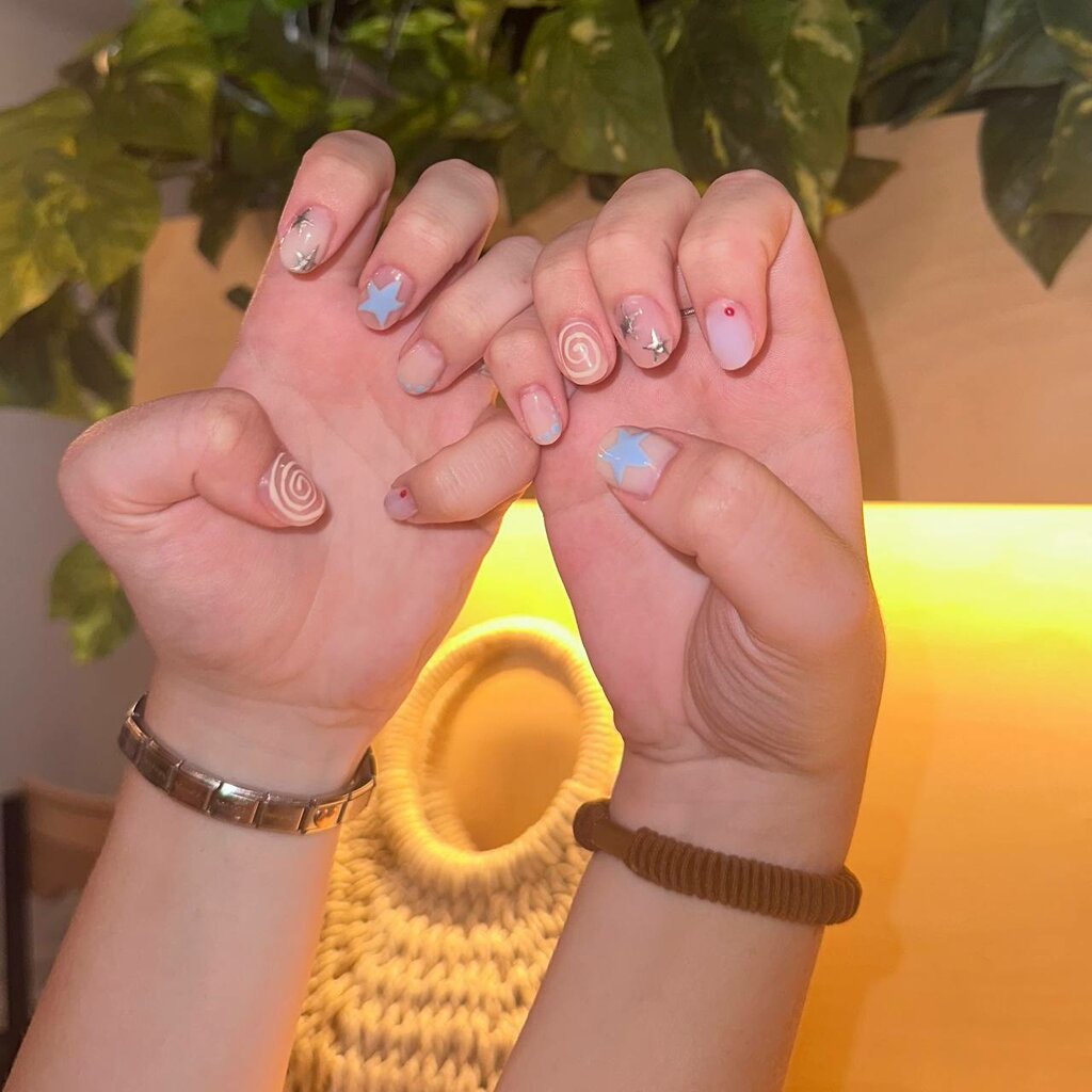 Manikür-pedikür Pure_manicuure, Tomsk, foto