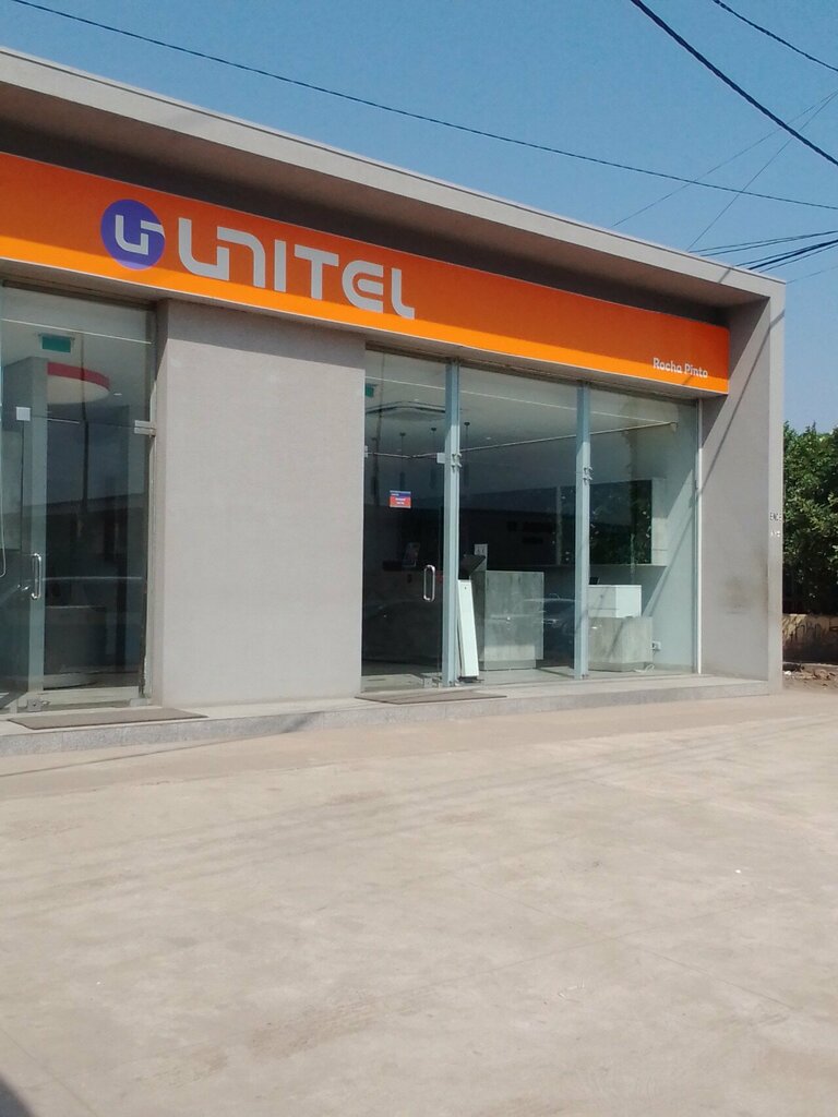 Cep telefonu ve aksesuarları satış mağazaları Unitel, Loanda, foto