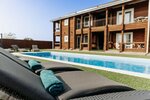 Cliff & Sea (Nikolayevskaya ulitsa No:24), otel  Yeysk'ten