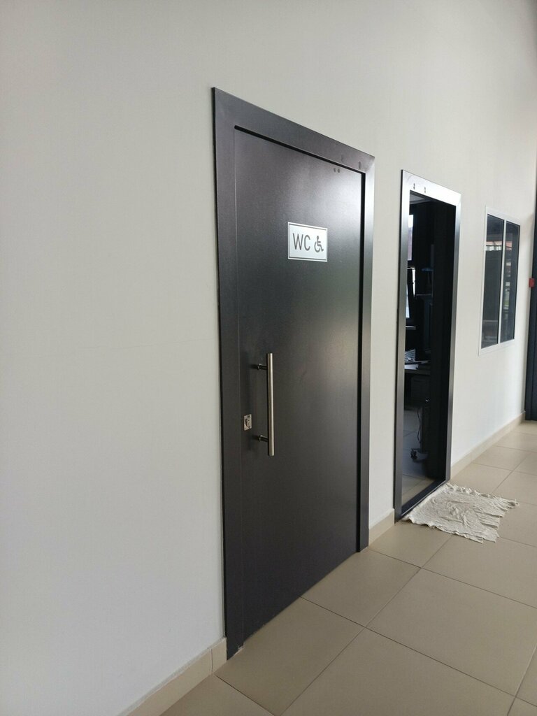 Tuvalet Туалет для инвалидов, Yaroslavl, foto