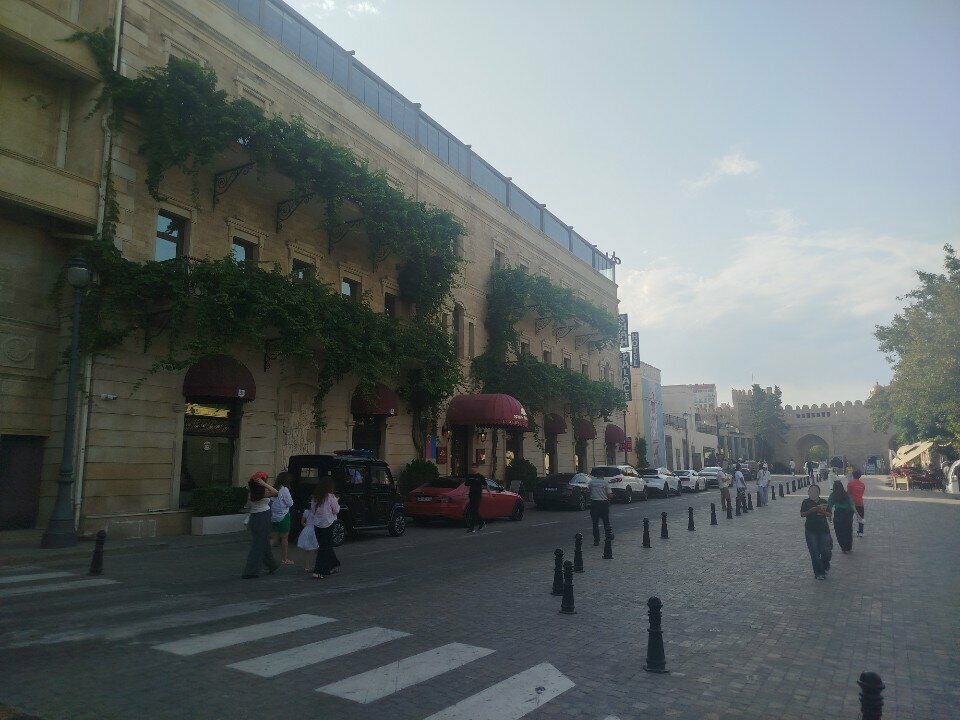 Restoran Mist Terrace and Restaurant, Bakü, foto