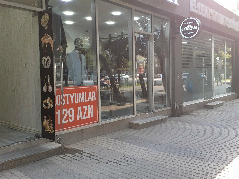 Giyim mağazası Diplomat, Bakü, foto