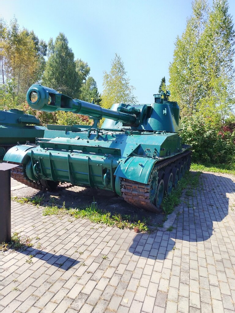 Teknoloji anıtı САУ 2С3 Акация, Osinniki, foto