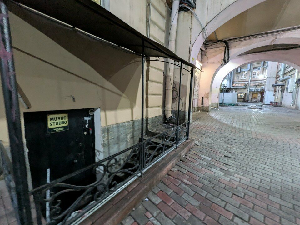 Ses kayıt stüdyoları Neva Records, Saint‑Petersburg, foto