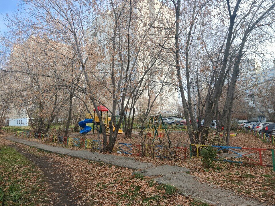 Oyun alanı Playground, Yekaterinburg, foto