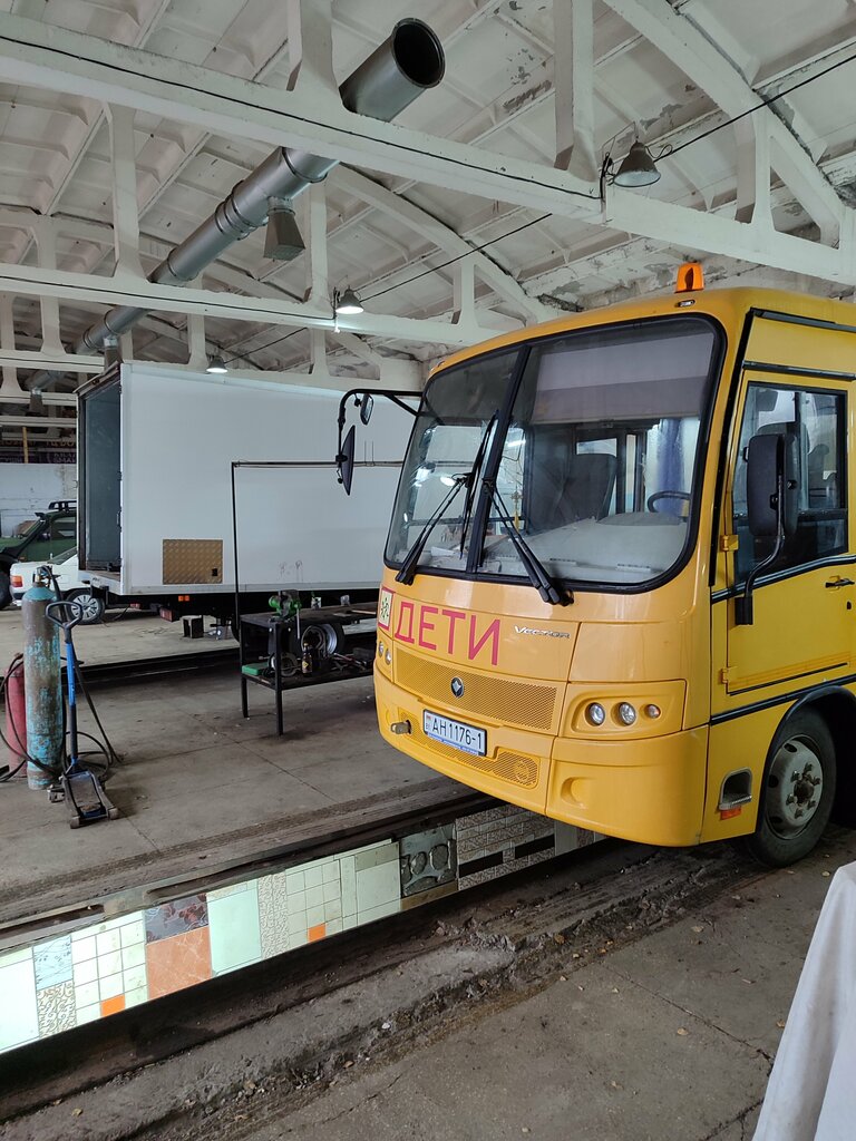 Otomobil servisi Гараж, Baranavichy, foto