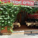 İkizler Tekirdağ Köftecisi (Osmanağa Mah., Süleyman Paşa Sok., No:17A, Kadıköy, İstanbul), fast food  İstanbul'dan