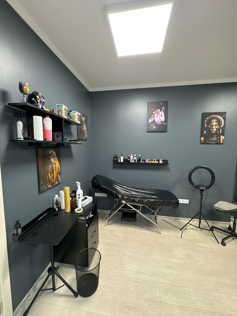Dövmeciler Tattoo Studio Inkroom, Kişinev, foto