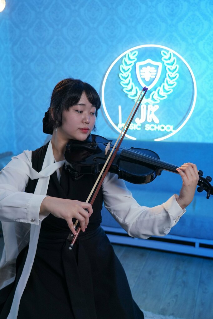 Müzik okulları ve konservatuarlar Jk Music School, Almatı, foto