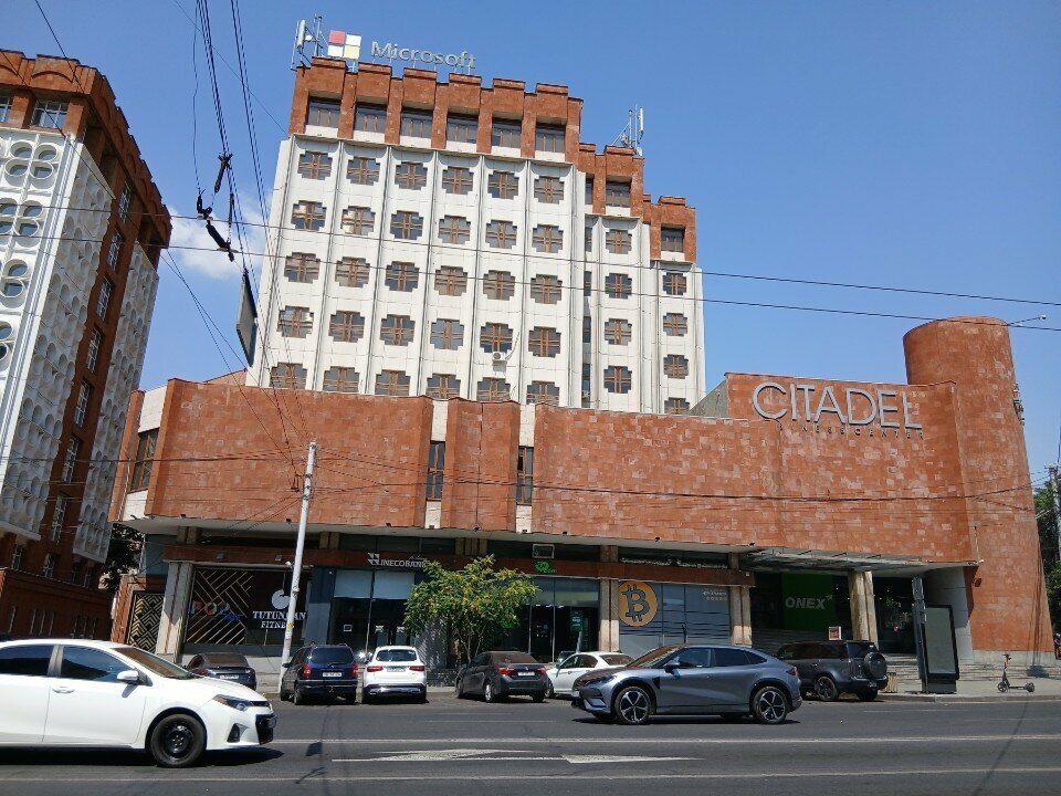 Bilişim firmaları V Mobile, Erivan, foto