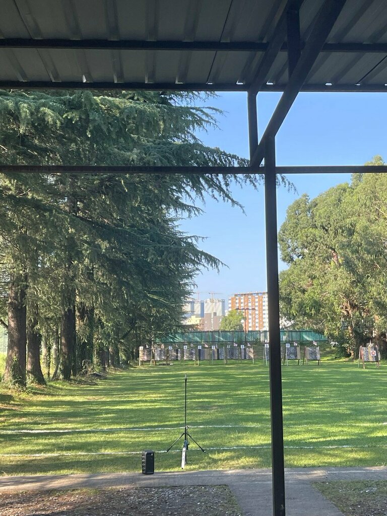 Spor ve eğlence merkezi Batumi Archery, Batum, foto