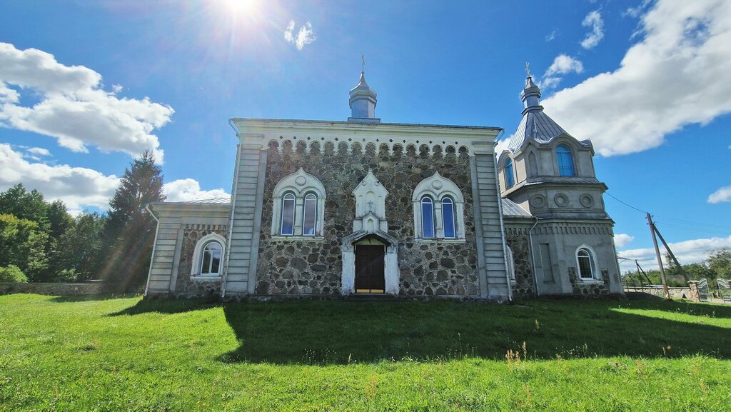Ortodoks kiliseleri Церковь Святого Николая, Grodnenskaya oblastı, foto