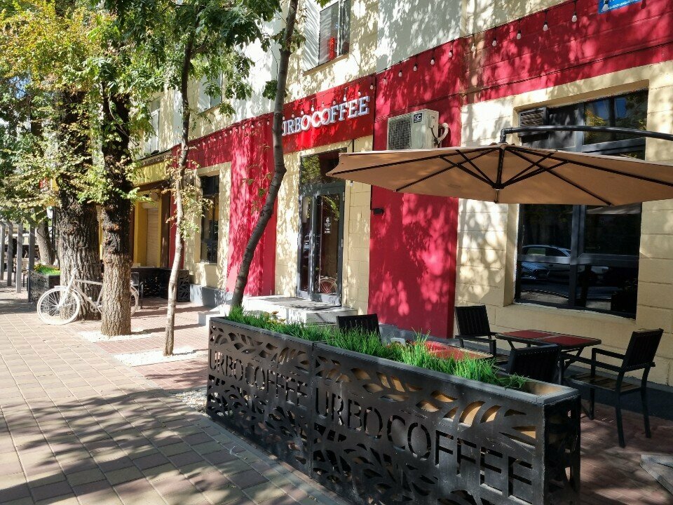 Kahve dükkanları Urbo coffee, Almatı, foto