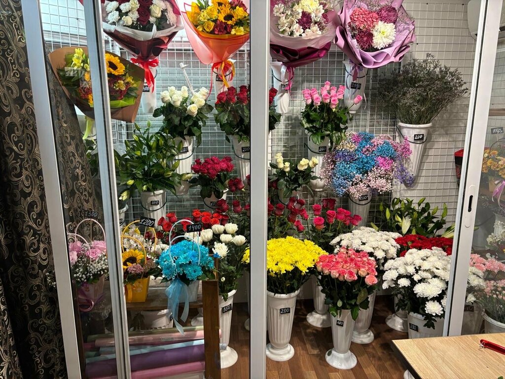 Çiçekçiler Танец цветов, Voronejskaya oblastı, foto