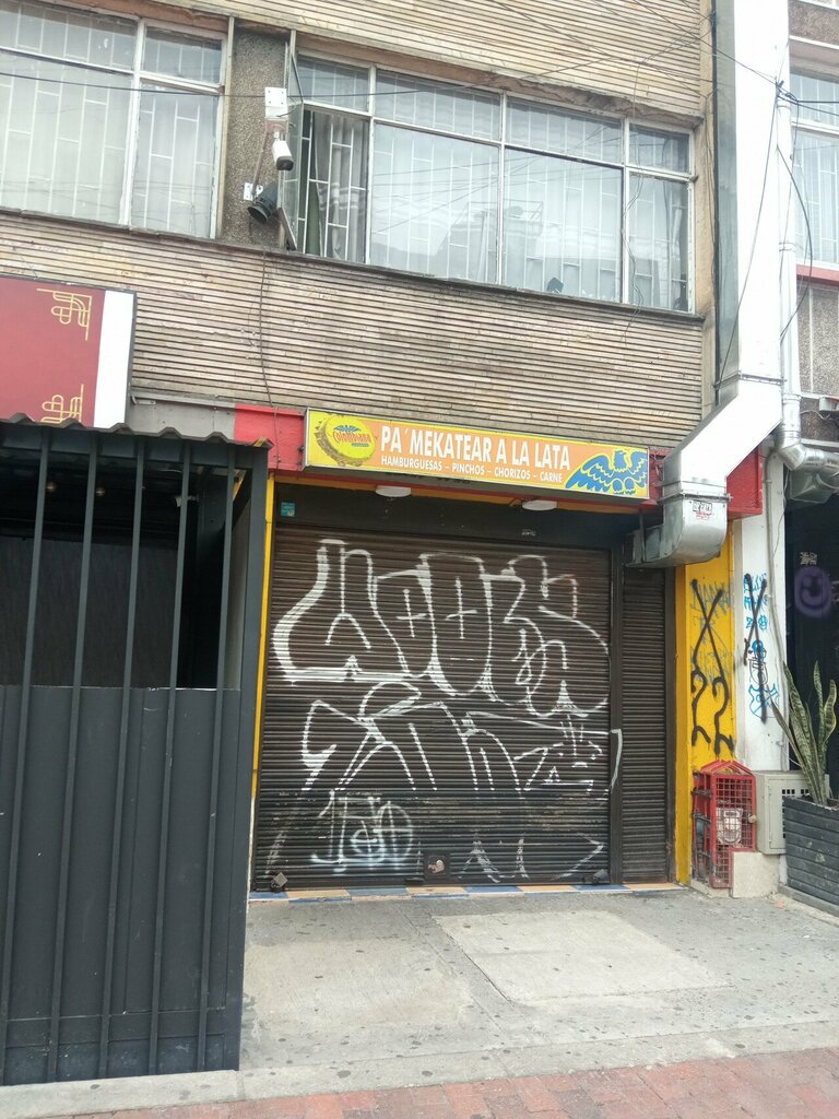 Fast food Pa'mekatear a la Lata, Bogota, foto