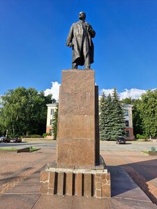 Владимир Ильич Ленин (Bryansk Region, Dyatkovo, ploshchad Lenina), anıt, heykel  Diatkovo'dan