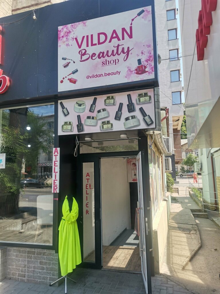 Kıyafet tamiri Atelier, Kişinev, foto