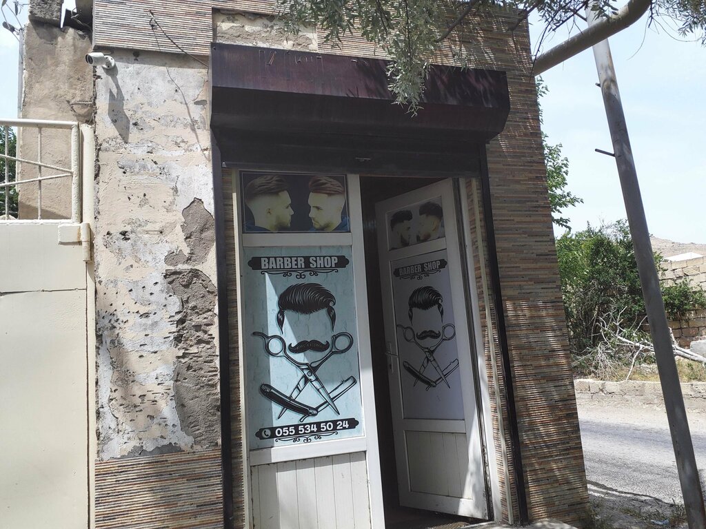 Berberler Barber Shop, Bakü, foto
