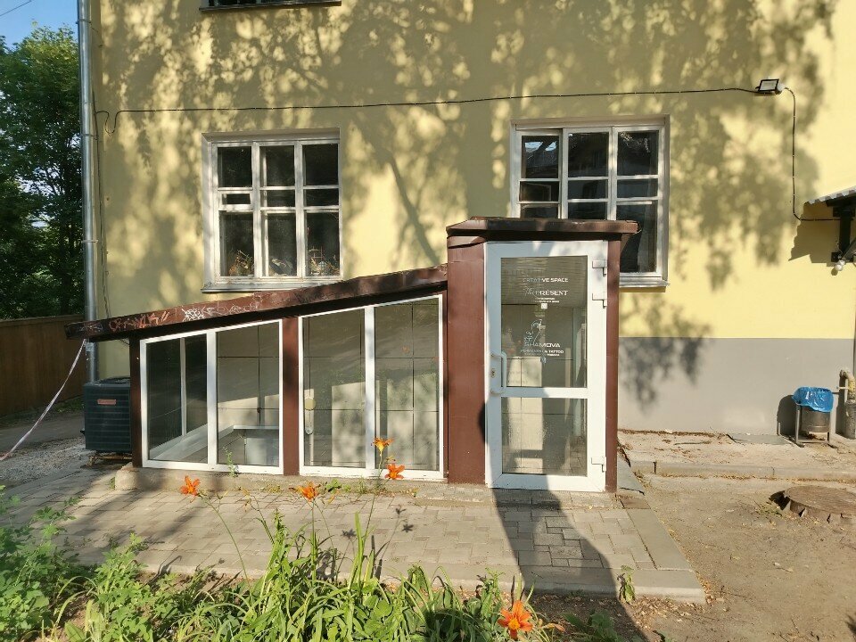 Kalıcı makyaj stüdyosu Shamova, Kirov, foto