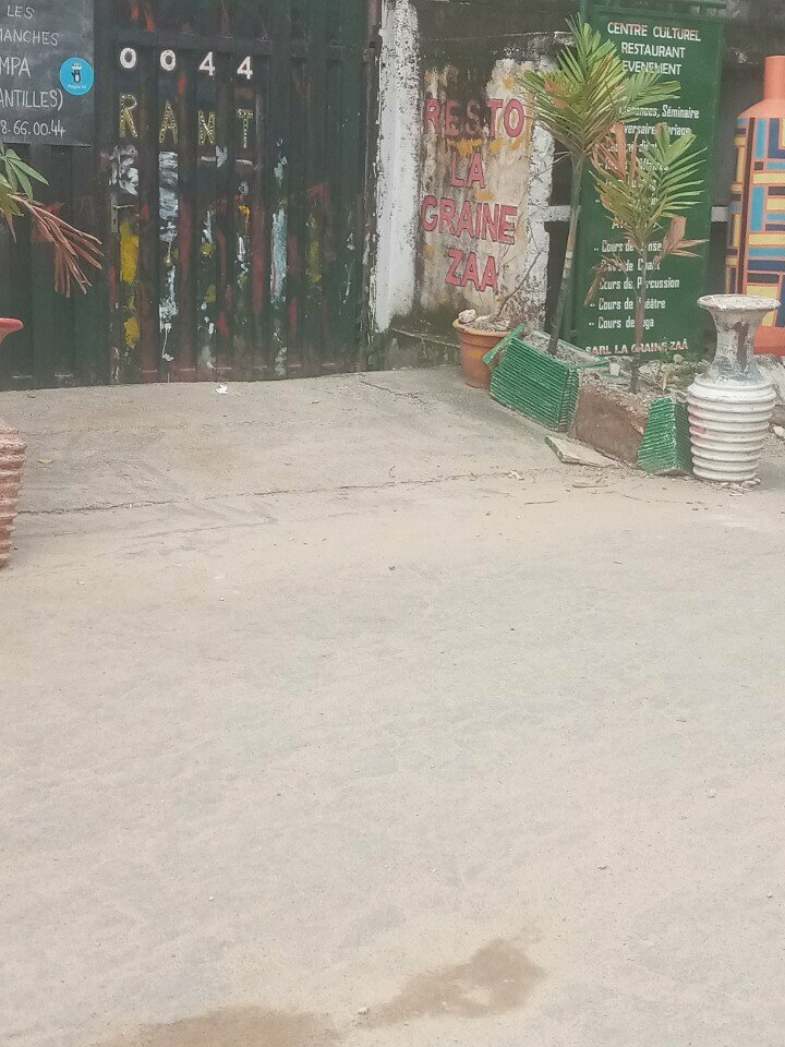 Restoran Resto La Graine Zaa, Abican, foto