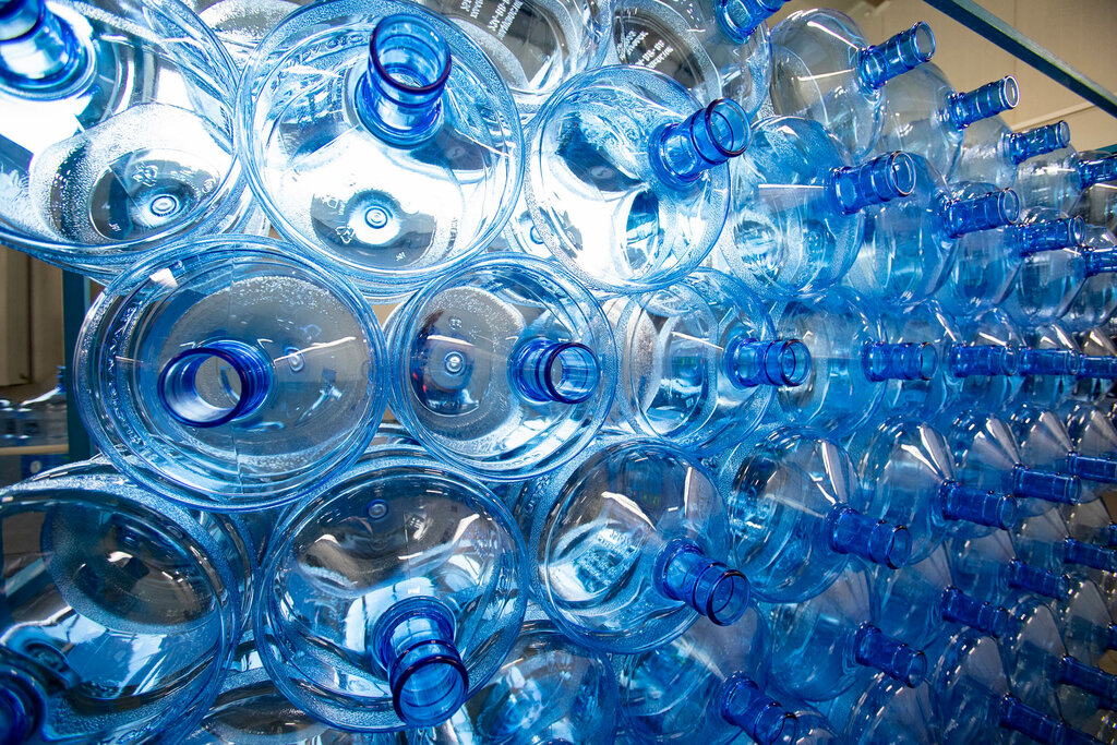 Su satışı Sluzhba dostavki vody Monastyrskaya, Habarovsk, foto