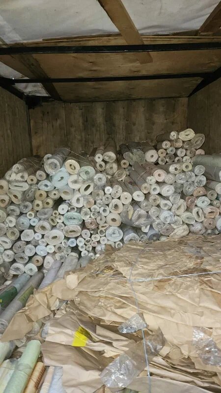 Geri dönüşüm maddeleri Пункт приёма макулатуры, Volgograd, foto