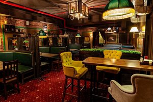 Hops and Pine cone (Kompozitorov Vorobyovykh Street No:20), bar  Cheboksary'den