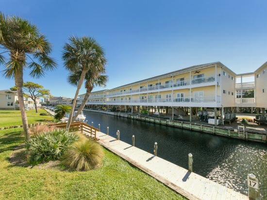Otel Expansive Canal View and Private Deck - Cozy Coastal Haven, Destin, foto