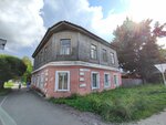 Здание бывшей гостиницы Соловьёва XIX в. (ulitsa Lenina No:61), turistik yerler  Opochka'dan