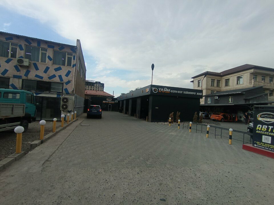 Oto yıkama Time Limit, Bişkek, foto