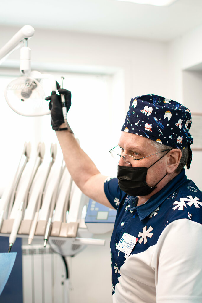 Özel ağız ve diş sağlığı klinikleri ve muayenehaneleri Sneg, Severodvinsk, foto