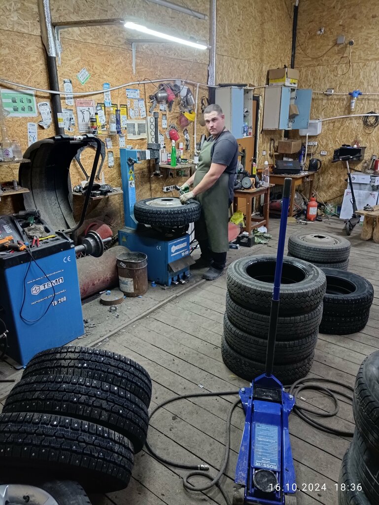 Oto lastik tamiri Шиномонтаж, Tümen (Tiumenskaya) oblastı, foto