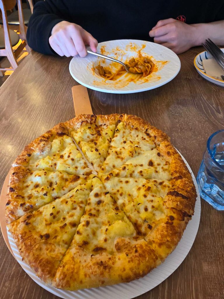 Fast food Pizza Hut, Dünya, foto