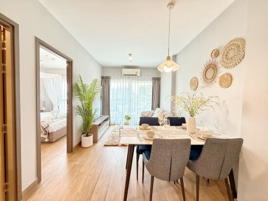 Daireler Family Suite/Nice Pool/Full Facilities/Self Check, Chiang Mai, foto