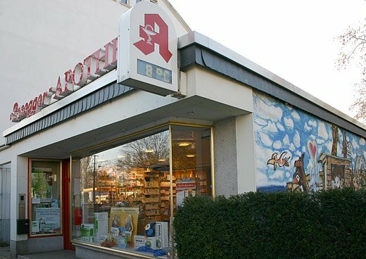Eczaneler Rosegger-Apotheke, Dorothea Böhm e. Kfr, Frankfurt am Main, foto