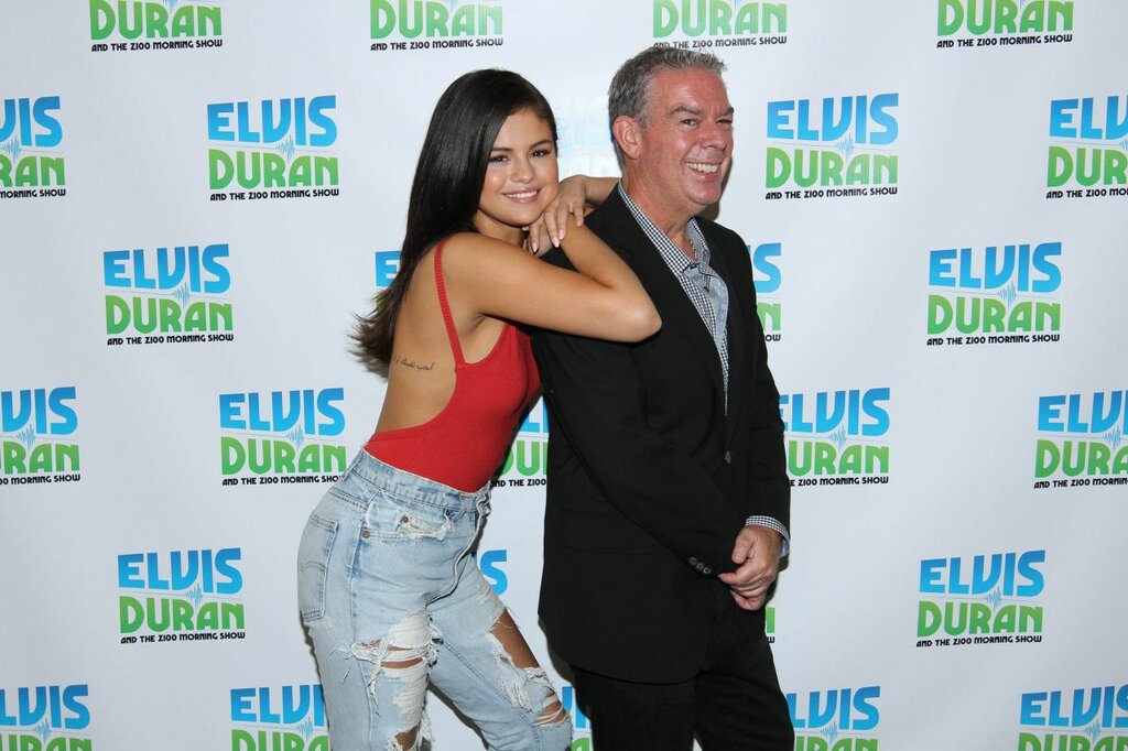 Telekomünikasyon satış noktaları IHeartMedia, New York Eyaleti, foto