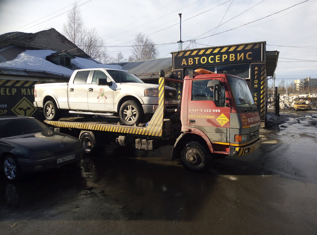 Çekici hizmeti Evakuator Karelii, Petrozavodsk, foto