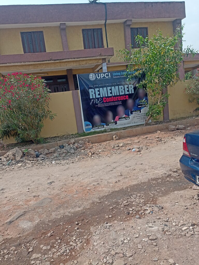 Protestan kilisesi United Pentecostal Church International, Akra, foto