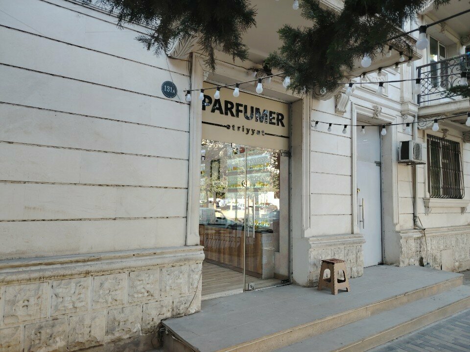 Kozmetik ve parfümeri mağazaları Parfumer, Bakü, foto