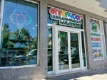 Balloons World (Kristapor Street No:9), kutlama ürünleri  Erivan'dan